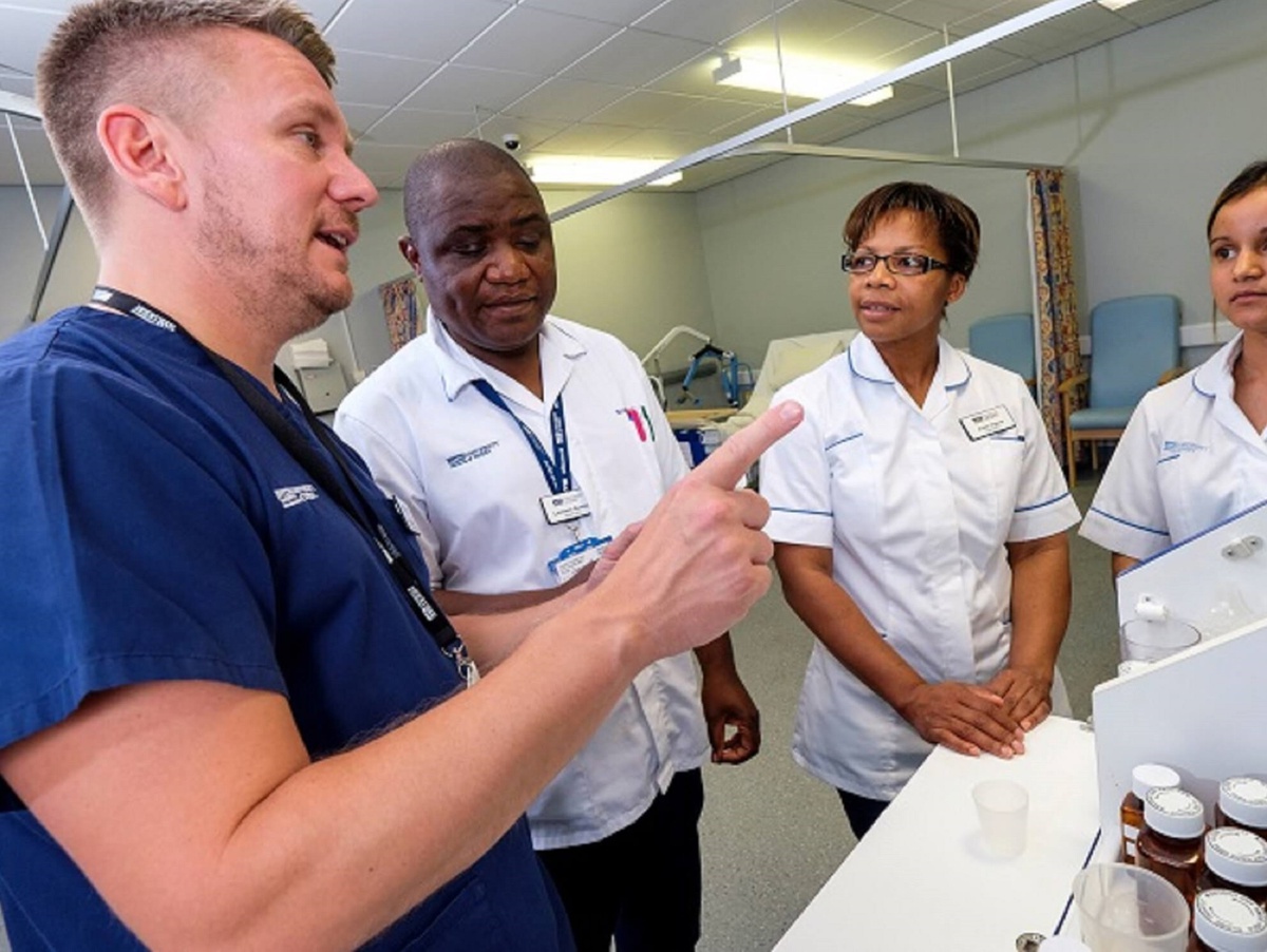 University helps Trust to launch its first Nursing degree ...