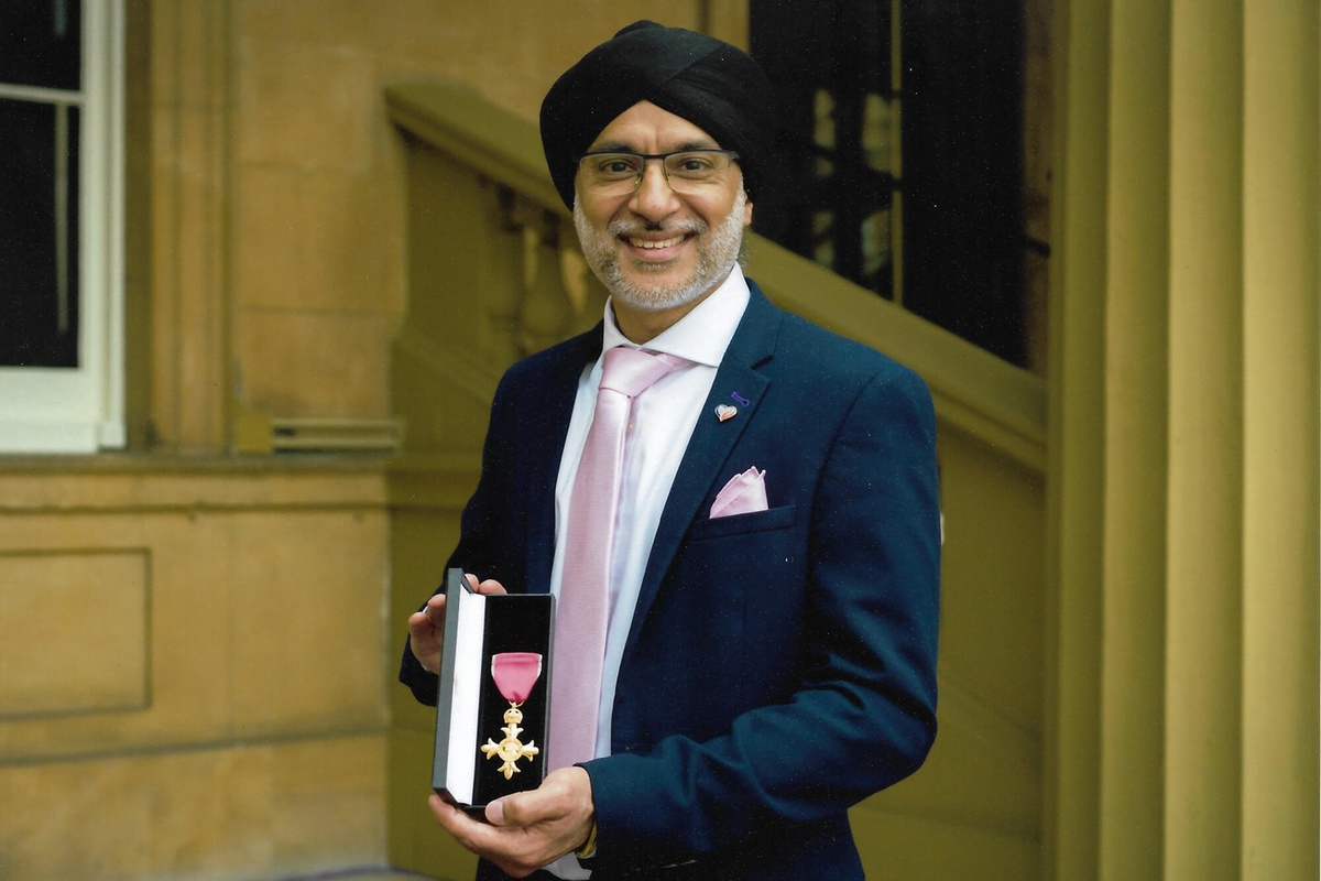 Founder of addiction recovery charity among those receiving University ...