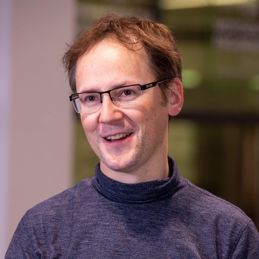 Lee Barnby - Our staff - University of Derby